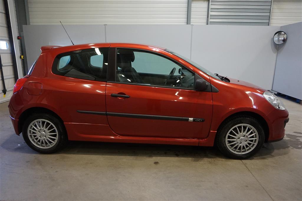 5325 - RENAULT CLIO III 1.5 DCI 70CV EXPRESSION - VENTE DE VEHICULES ...