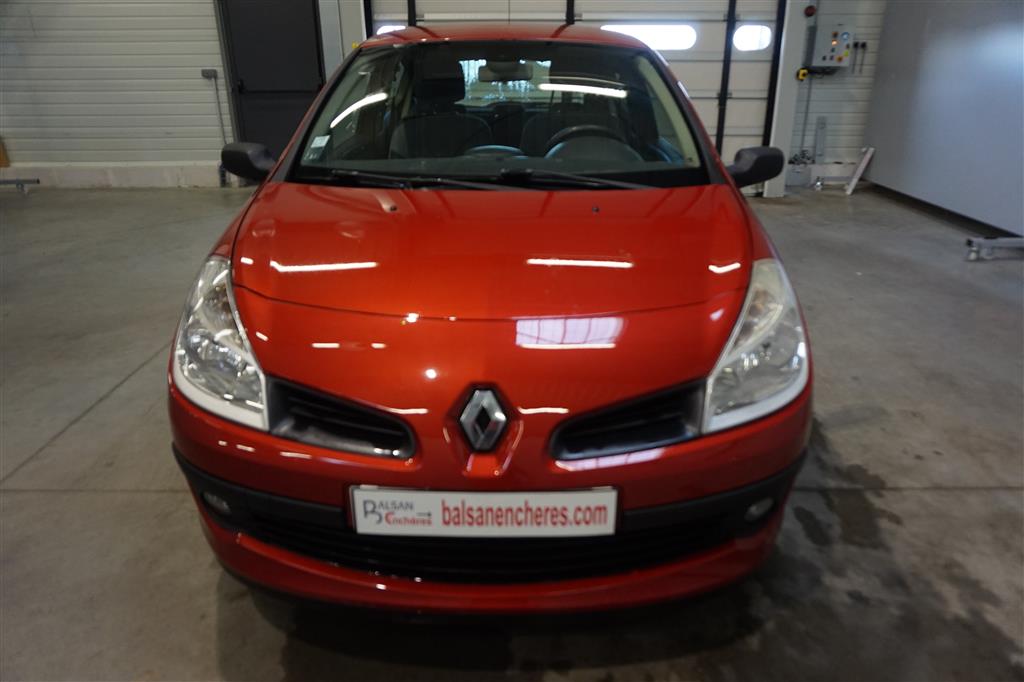 5325 - RENAULT CLIO III 1.5 DCI 70CV EXPRESSION - VENTE DE VEHICULES ...