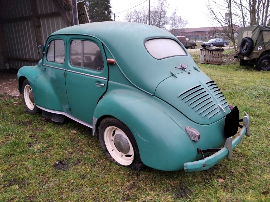 5615 - RENAULT 4CV Grand Luxe 1952 - VENTE DE VÉHICULES DE COLLECTION ...