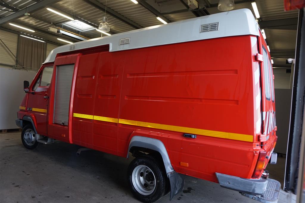 5411 - RENAULT B110 50 MESSENGER - VENTE DE VEHICULES UTILITAIRES ET ...