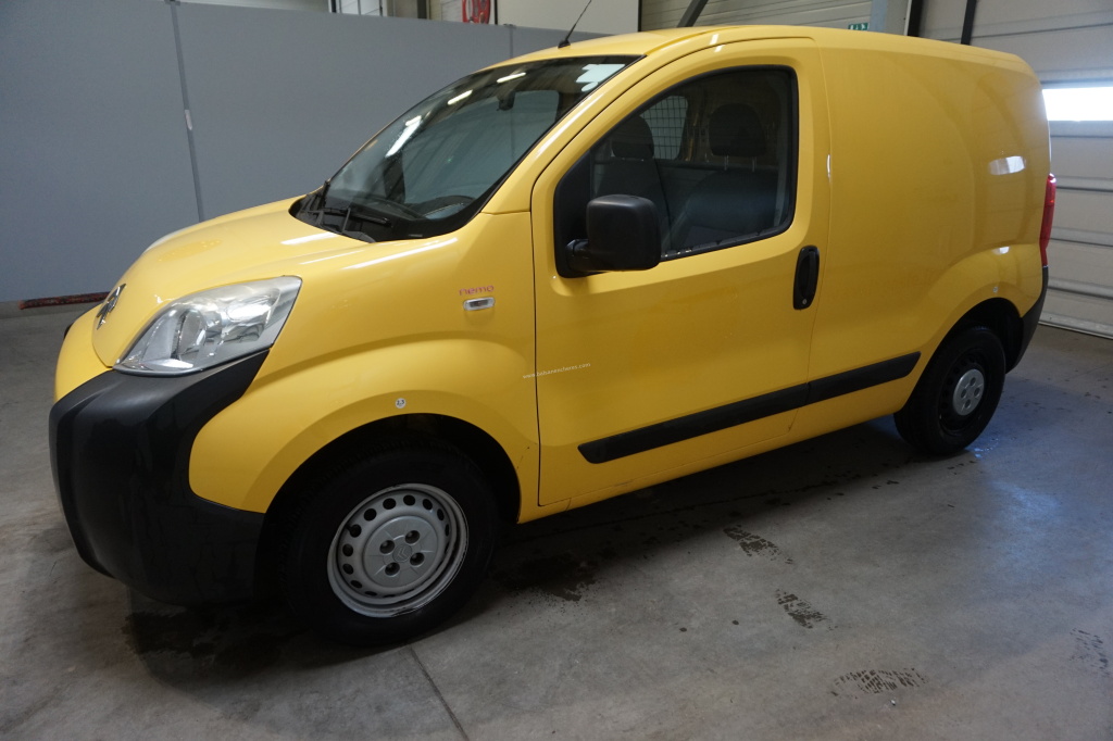 5770 - CITROEN NEMO HDI 70CV BUSINESS - VENTE DE VEHICULES UTILITAIRES ...