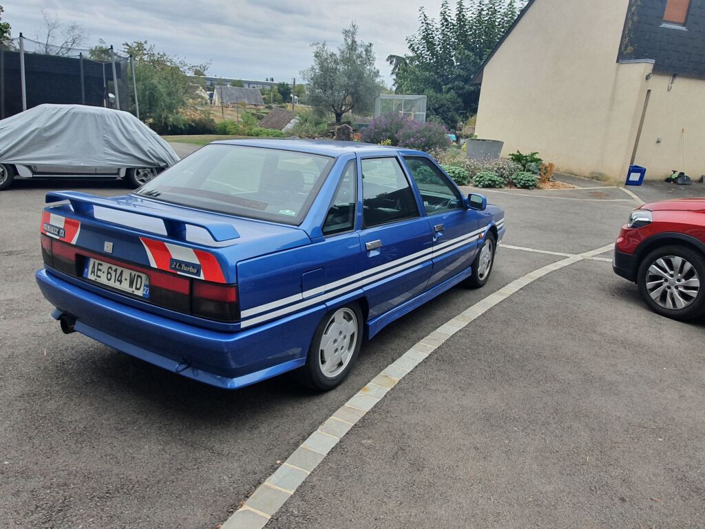 Renault R21 Turbo Marque : Renault Modèle : R21 Turbo Année : 1992 N ...